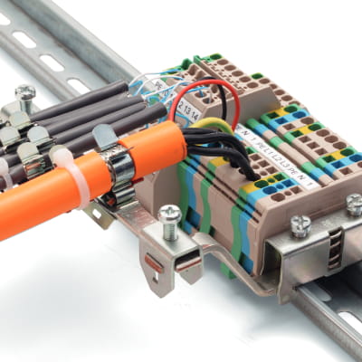 HEBOTEC: EMC patch panel for industrial environment